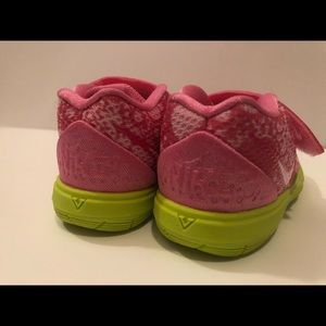 Nike Kyrie | Shoes | Nike Spongebob Square Pants Patrick Star Shoes ...